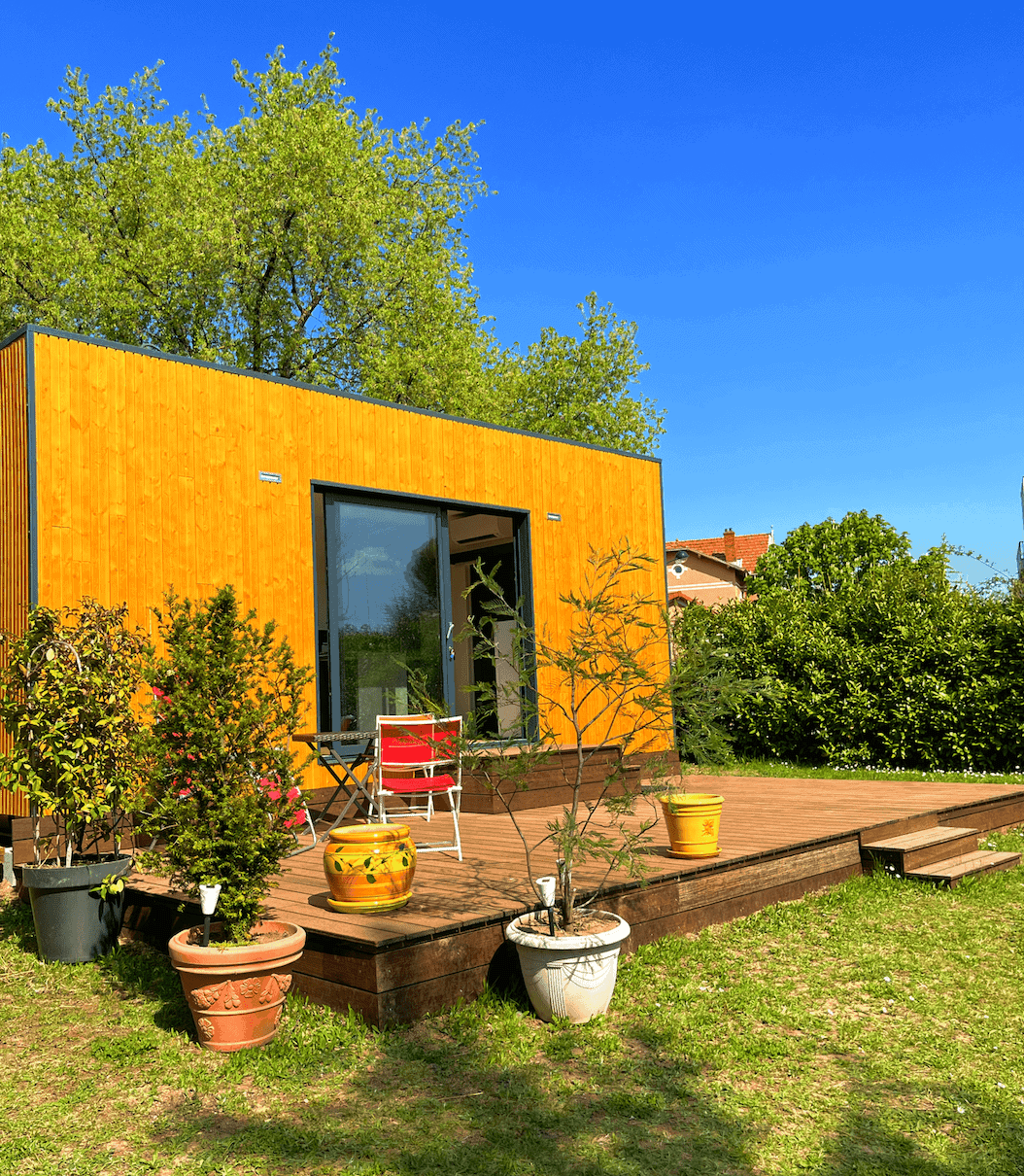 Une Terrasse Color e Pour Accompagner Votre Studio De Jardin